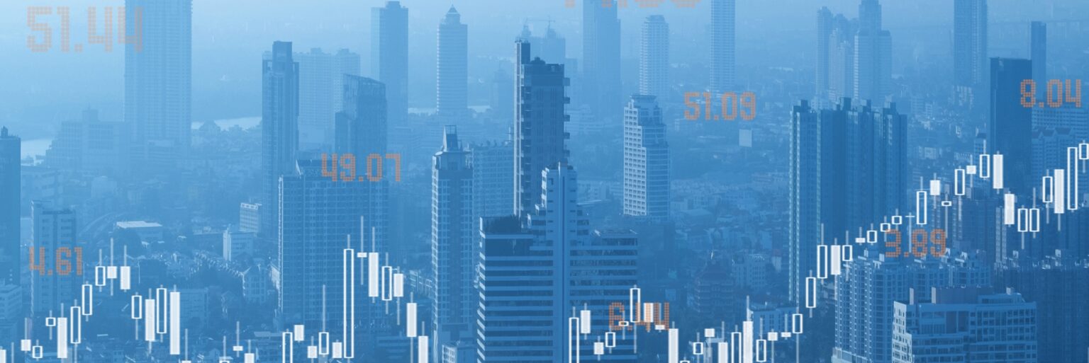 Gold IRA vs Gold ETF: A Detailed Comparison of Pros and Cons